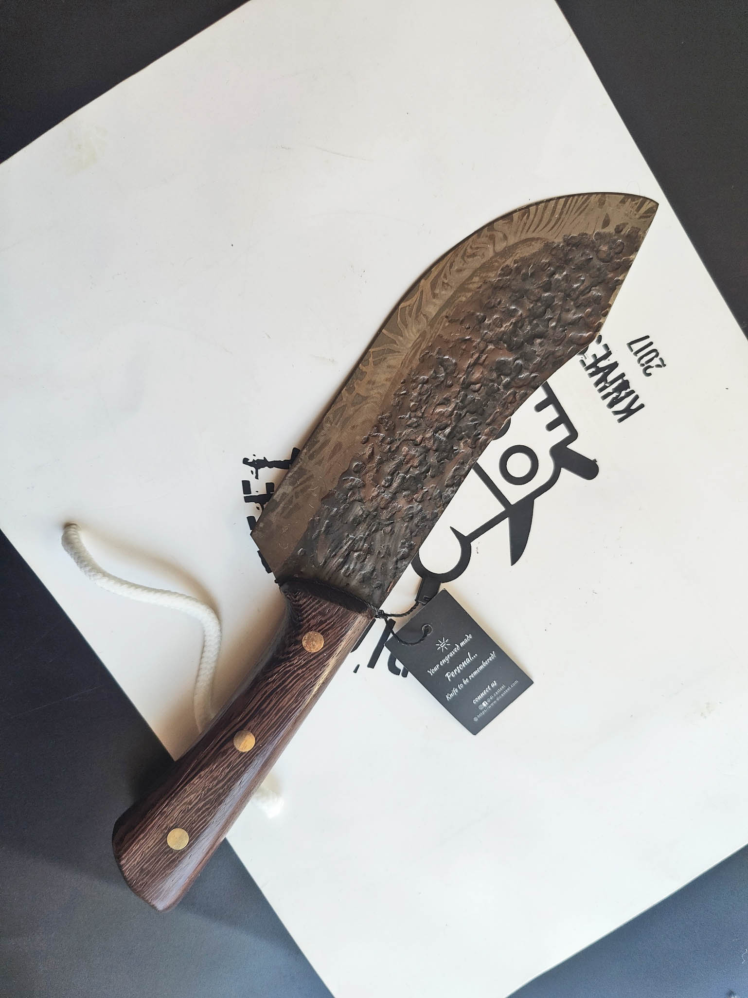 Mystic Butcher Knife Sun Tribal Engravings | Di'Casteel