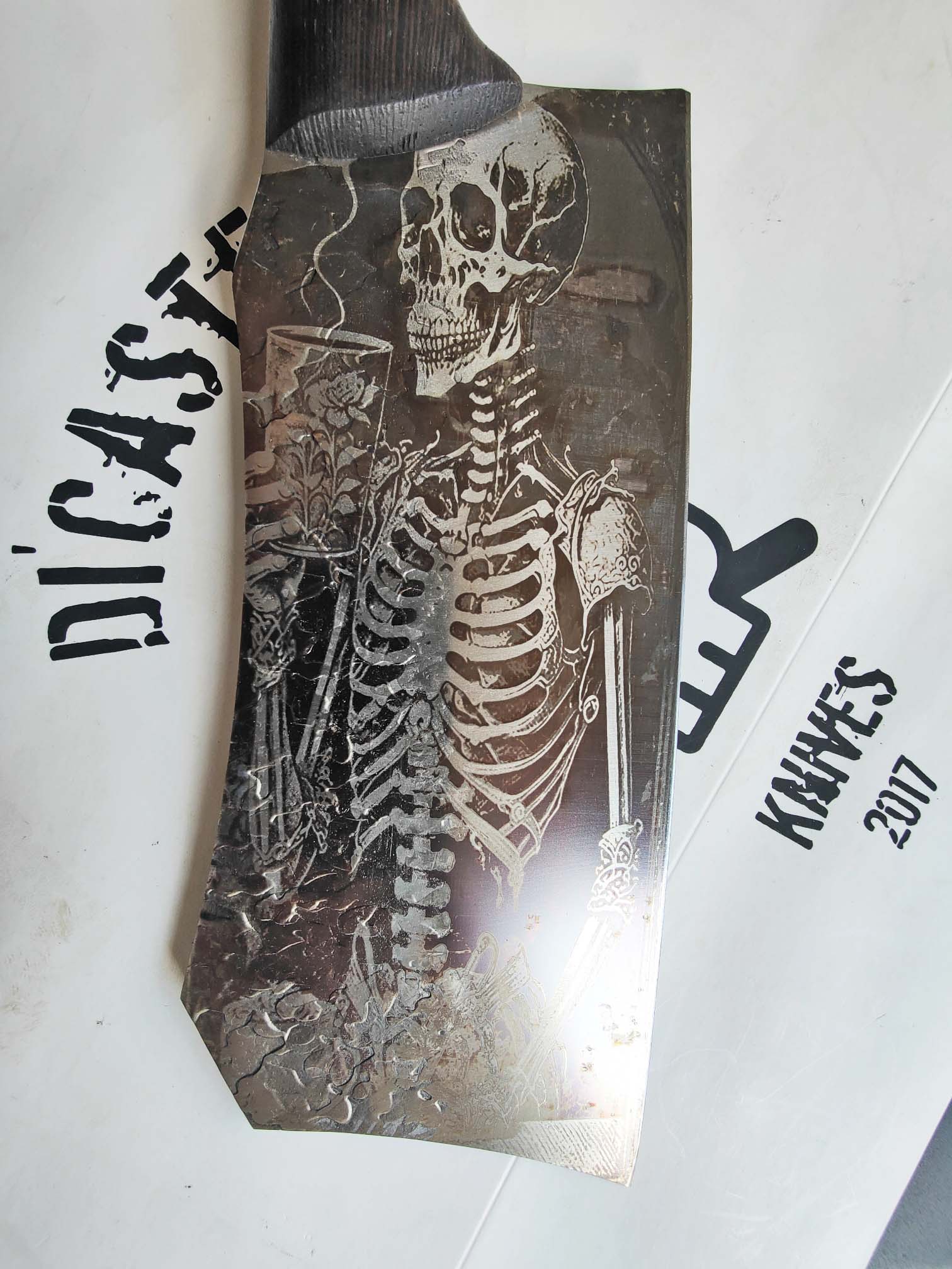 Edgy Elegance Cleaver Knife Skull Engravings | Di'Casteel