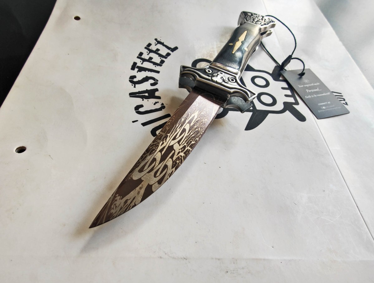 Black Pocket Knife with Celts Engraving - Where Tradition Meets ...