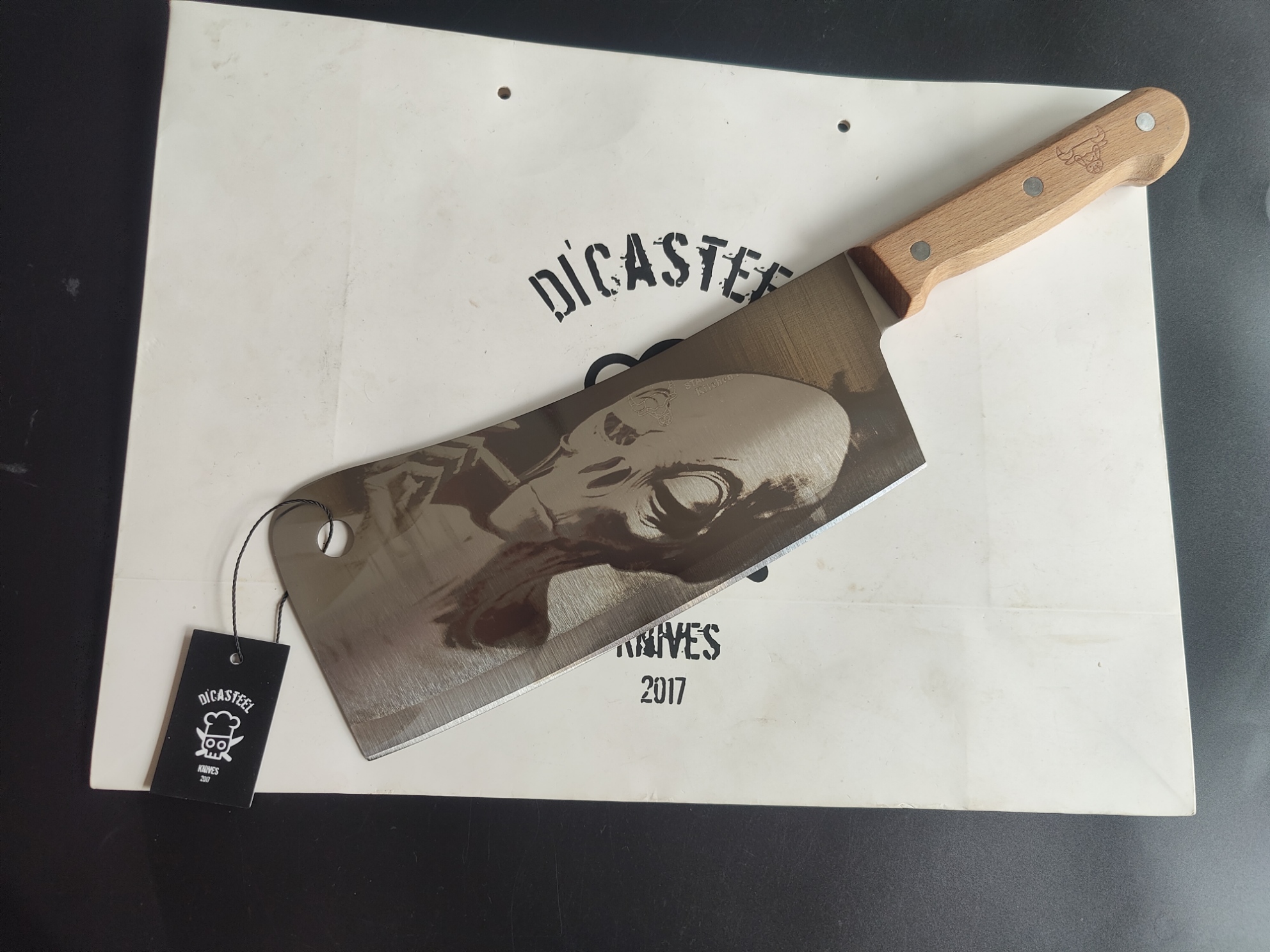 Cleaver Knives: Power and Versatility